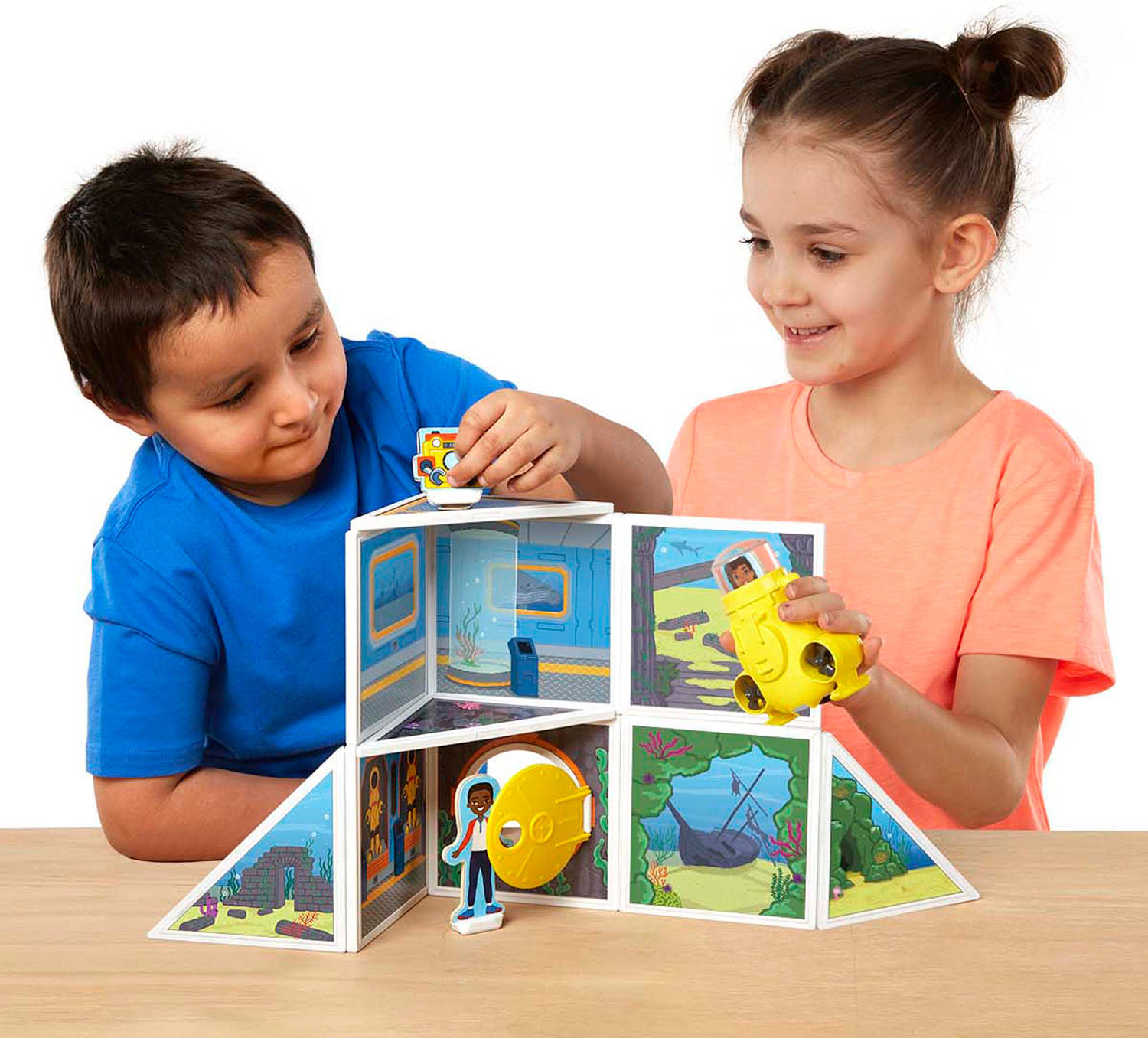 Magnetivity Magnetic Building Play Set - Underwater Adventure | Shop ...